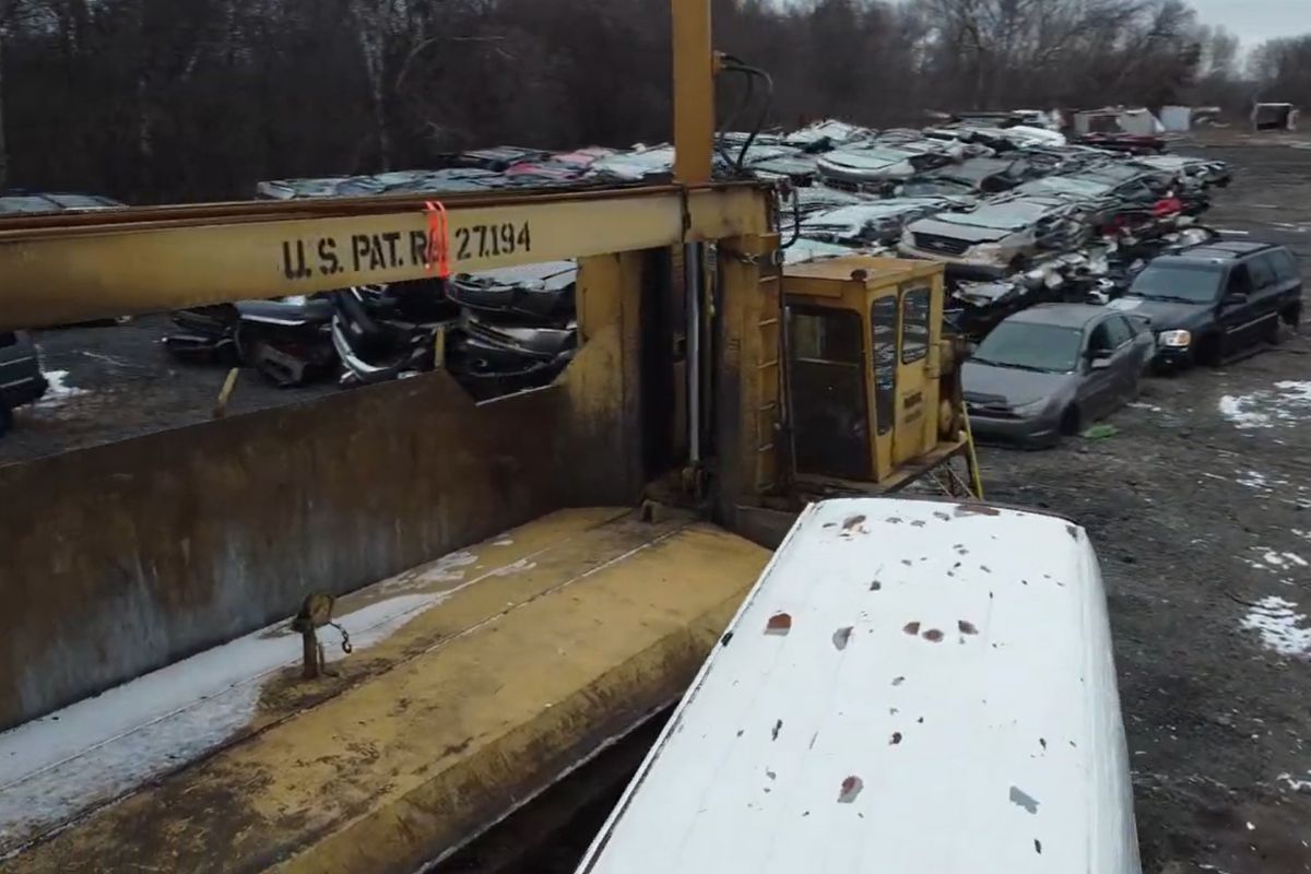 Car Scrap Yard Toronto | Auto Wrecker Toronto | Junkyard