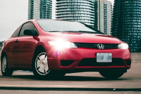 9 Common Myths About Car Ownership Papers in Ontario
